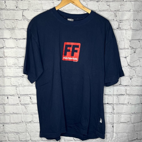 Vintage | Shirts | Y2k 203 Vintage Foo Fighters Band Tshirt Xl Font And ...